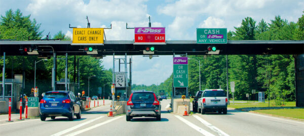 Smart Toll Plaza Signal Systems for Faster Vehicle Movement